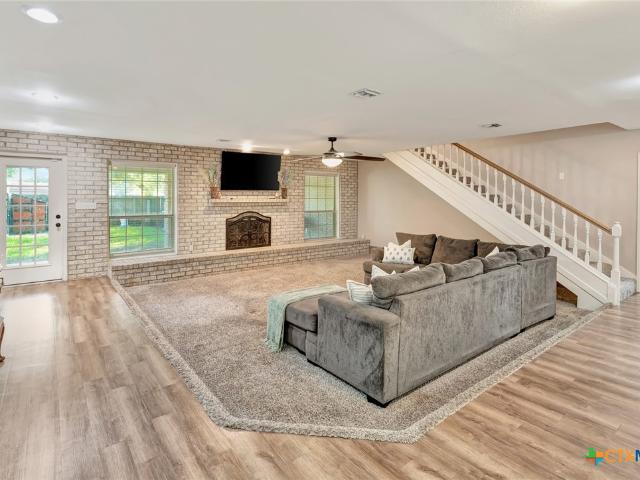 105 Tournament Dr, Victoria, TX 77904 | MLS #611622 | Compass