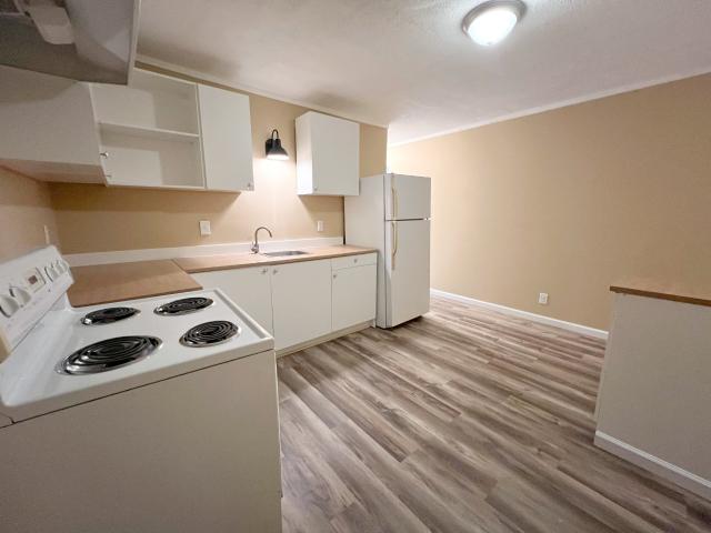 105 Tandy Dr # B