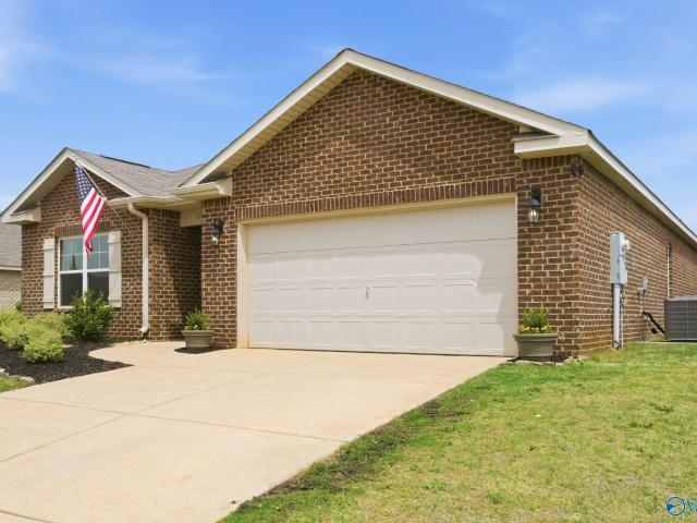 105 Tea Tree Court