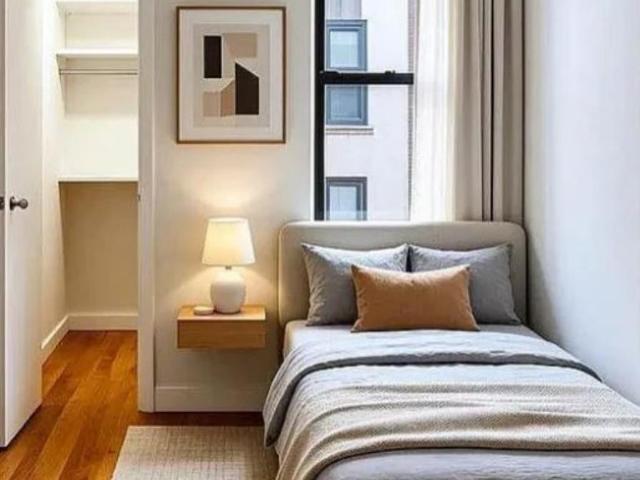 105 Thompson Street 2