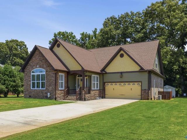 105 Timberline Dr, Arab, AL 35016