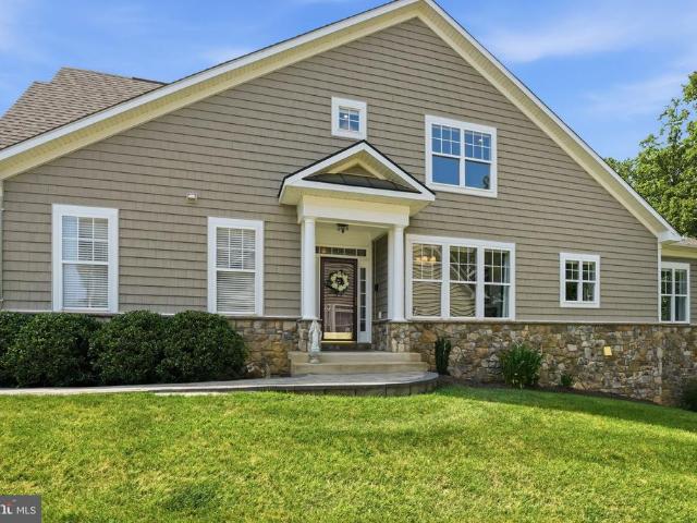 105 Turnstone Lane