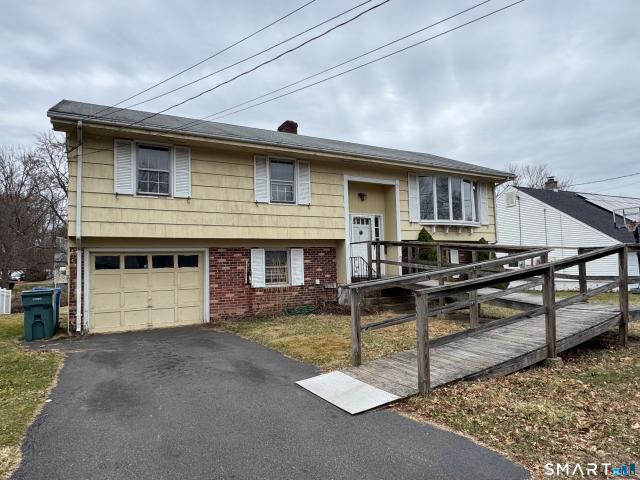 105 Ursini Dr, Hamden, CT 06514 | Compass