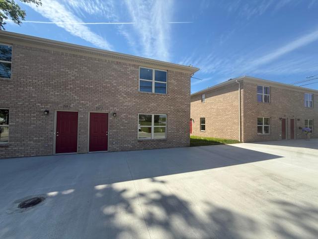 105 Valley Street # 105