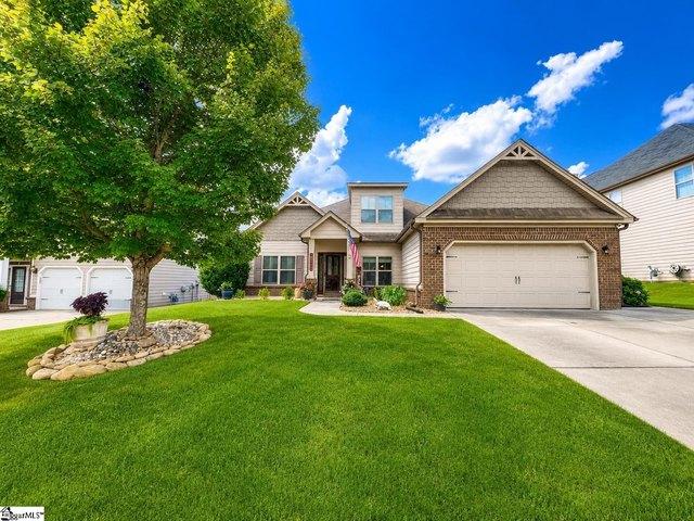 105 Verdana Ct, Simpsonville, SC 29680