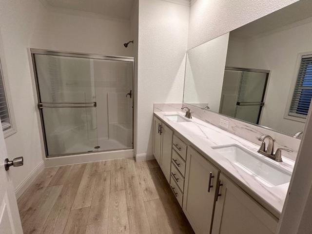 105 Village Cir, Sacramento, CA 95838