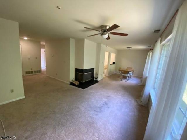 105 Village Dr