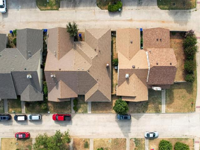 105 Village Oaks Drive
