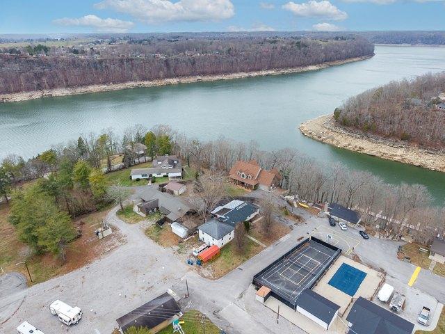 105 Villager Resort Dr, Somerset, KY 42503