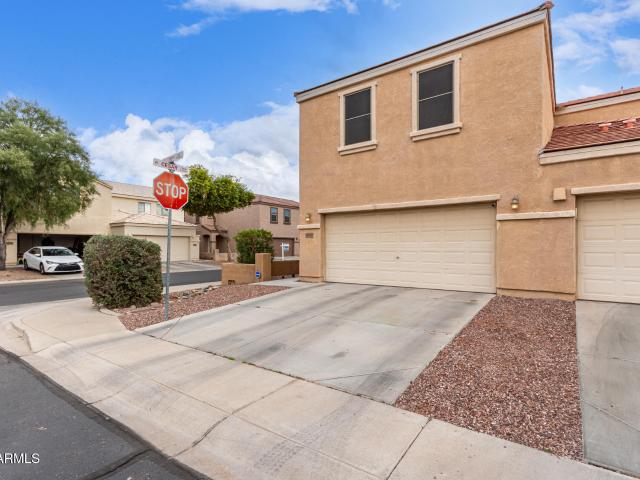 10643 N 70th Dr, Peoria, AZ 85345 | Compass