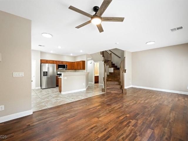 10643 Petricola Street 102, Las Vegas, US, NV