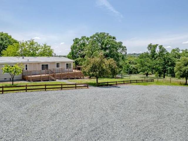 10640 Kemper Rd, Auburn, CA 95603