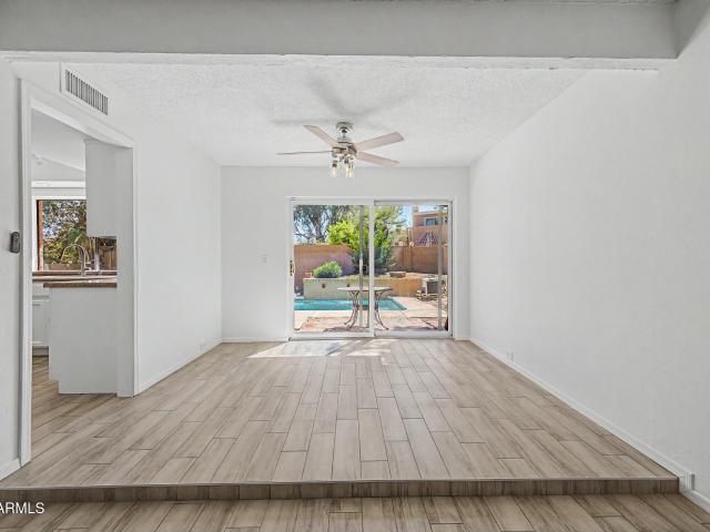 10640 N 11TH Street