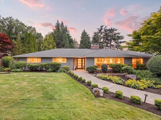 10640 SW Hawthorne Ln, Portland, OR 97225
