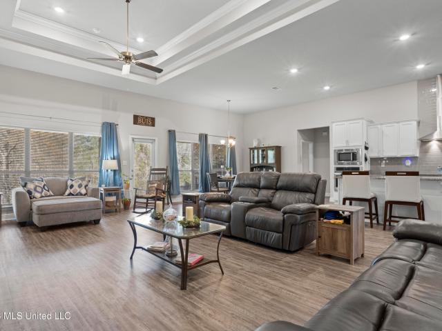 10641 Chapelwood Dr, Gulfport, MS 39503 | MLS #4142