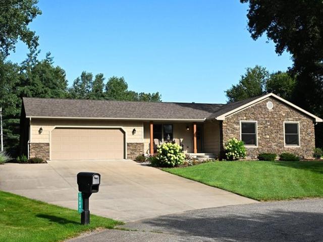 10641 Cheryl Ct, Plymouth, IN 46563