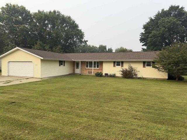 10641 Park Ln, Plymouth, IN 46563
