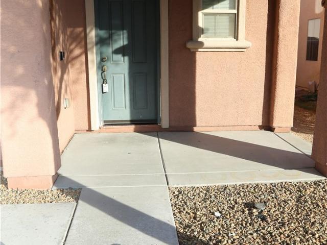 10642 Cave Ridge Street