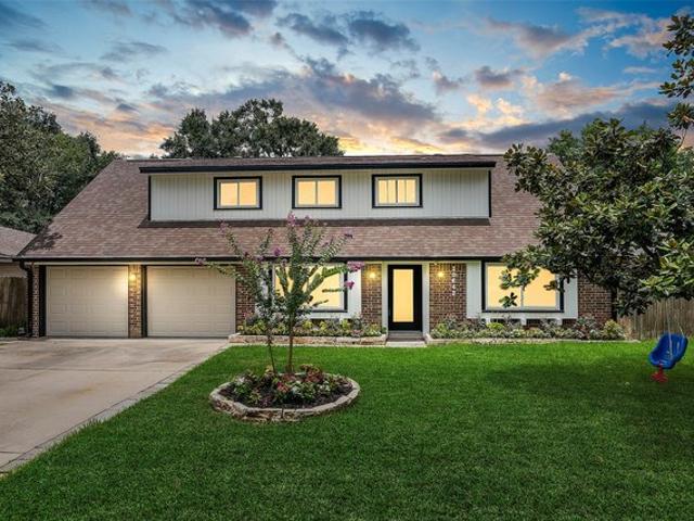 10642 Mayfield Rd, Houston, TX 77043