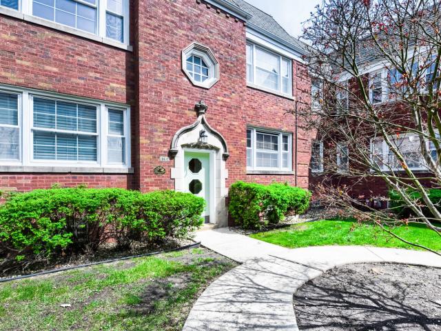 10647 S Artesian Ave, Unit 2W, Chicago, IL 60655 | MLS #12621 | Compass