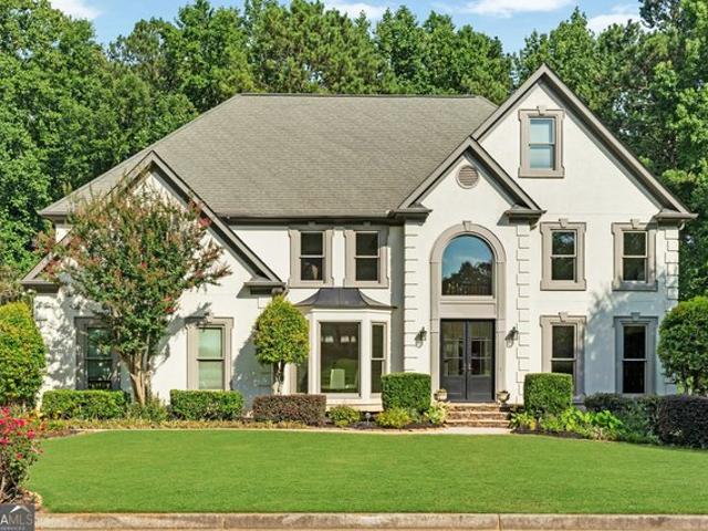 10645 Oxford Mill Cir, Alpharetta, GA 30022