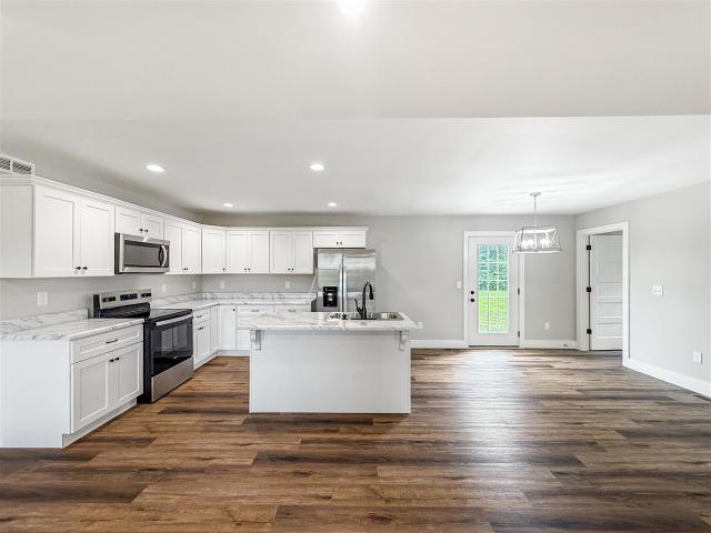 1064 N Main Street