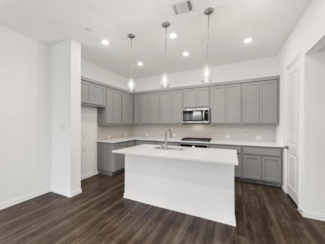 1064 Old Rosebud Drive