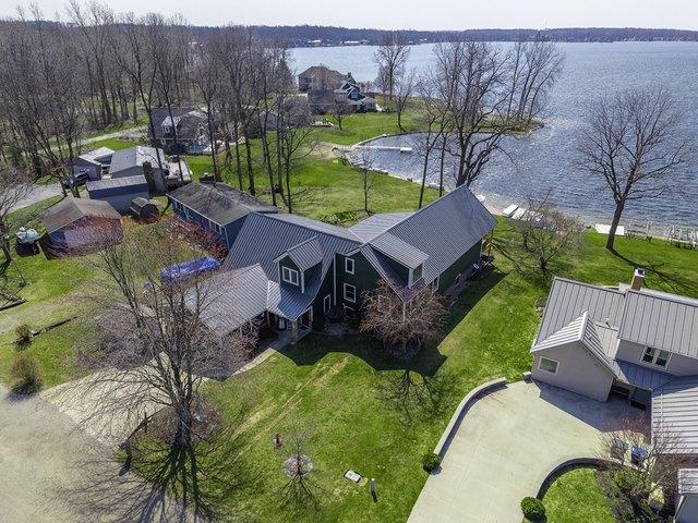 1064 Bayview Dr, Coldwater, MI 49036