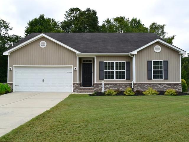 1064 Blue Spruce Dr, Graniteville, SC 29829