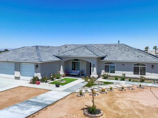 10653 8th Ave, Hesperia, CA 92345