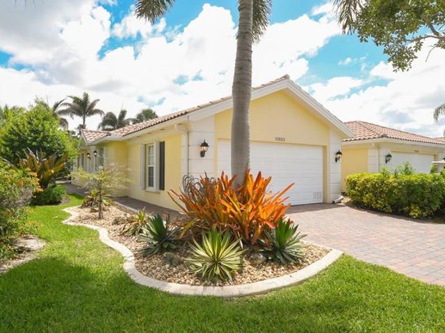 10653 SW Hartwick Dr, Port Saint Lucie, FL 34987
