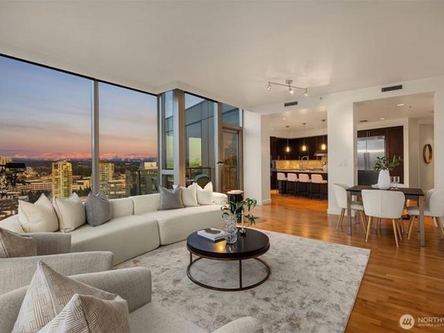 10650 NE 9th Pl Unit 2526, Bellevue, WA 98004