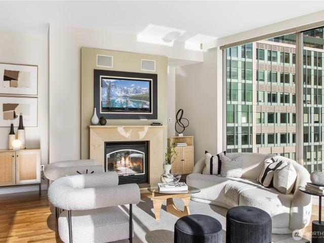 10650 NE 9th Place # 2122