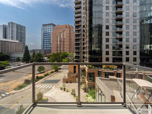 10650 NE 9th Place # 723