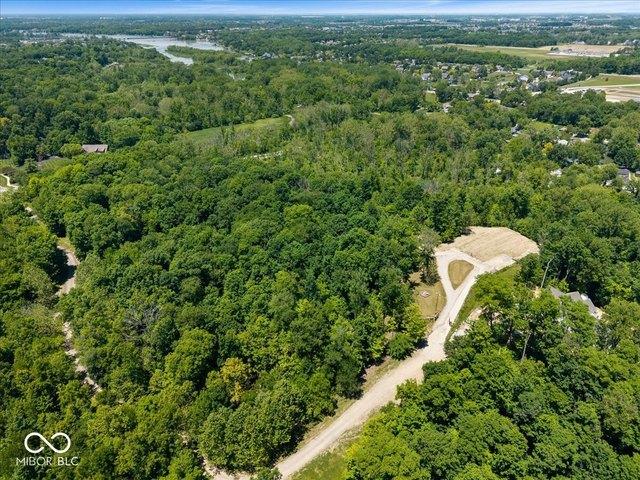 10651 Florida Rd, Fishers, IN 46040