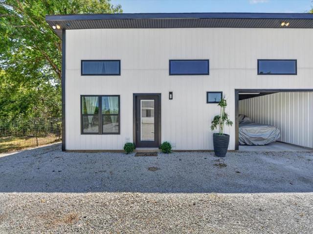 10651 Old Cleburne Crowley Junction # A