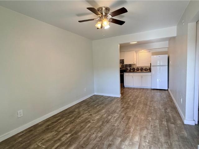10654 Heizer Drive 3