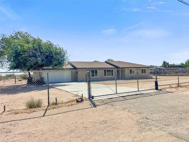 10655 9th Ave, Hesperia, CA 92345