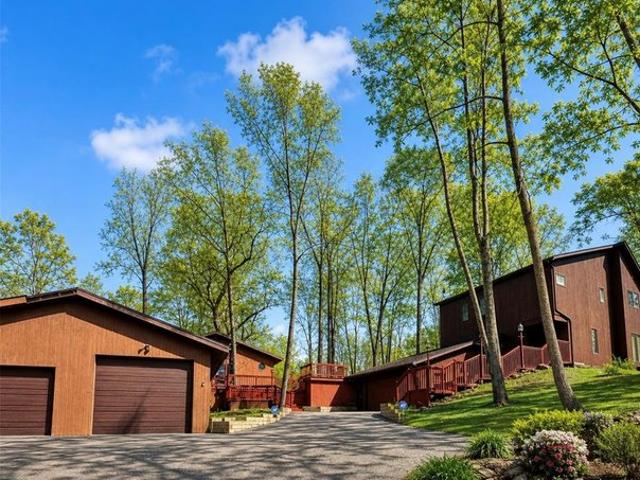 10655 Beardslee Rd, Perry, MI 48872