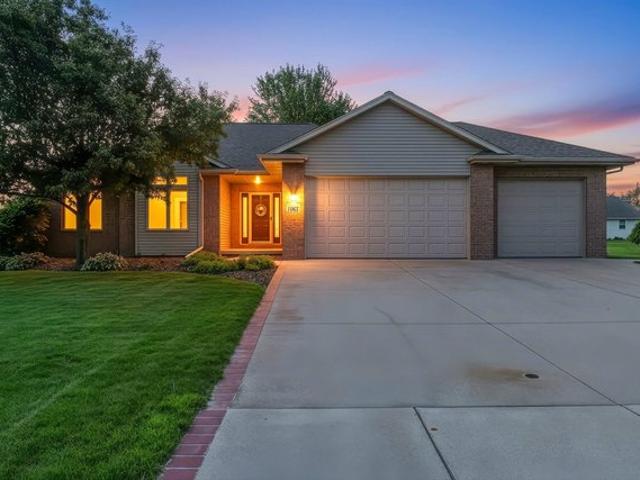 1065 Blackberry Winter Ln, De Pere, WI 54115