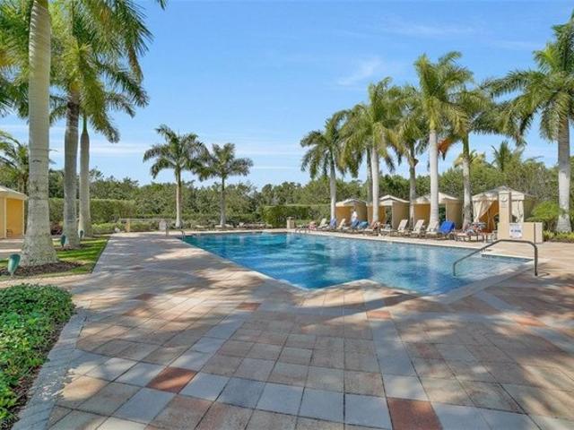1065 Borghese Ln Apt 304, Naples, FL 34114