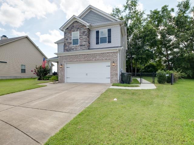1065 Lindyn Lee Way
