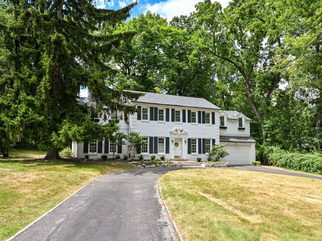 1065 Lower Ridgeway