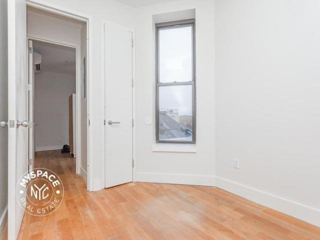 #1065 Rooms in 4Br/1Ba in Bedford Stuyvesant