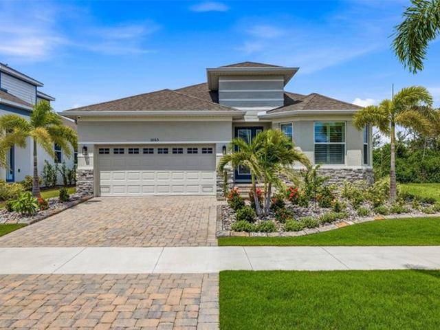 1065 Signet Dr, Apollo Beach, FL 33572
