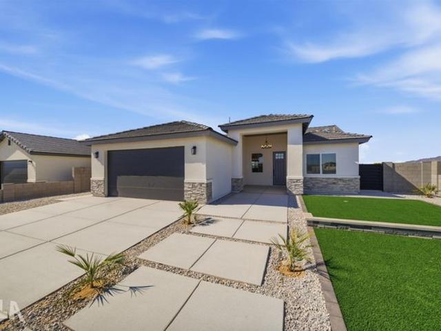 10660 E 45th St, Yuma, AZ 85367