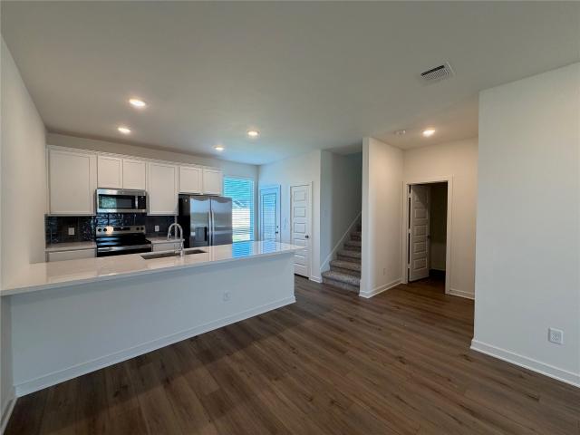 10661 Berry Branch
