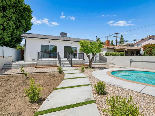 10664 Louise Ave, Granada Hills, CA 91344 | MLS #41131 | Compass