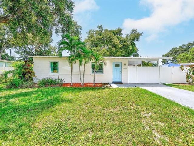 10664 Starkey Rd, Seminole, FL 33777