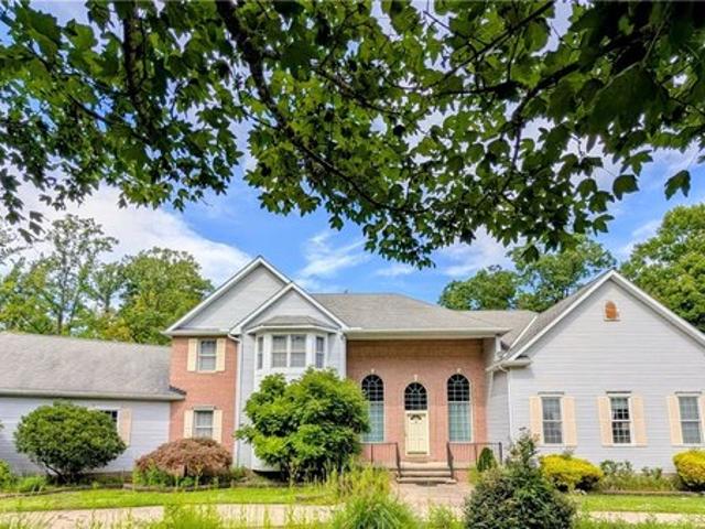 10665 Mount Royal Dr, Concord Township, OH 44077